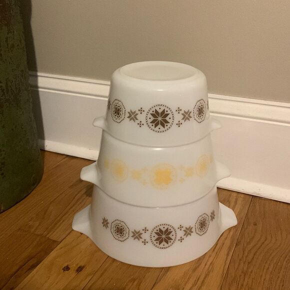 Pyrex | Kitchen | Vintage Pyrex Town And Country 3 Pc Casserole Set ...